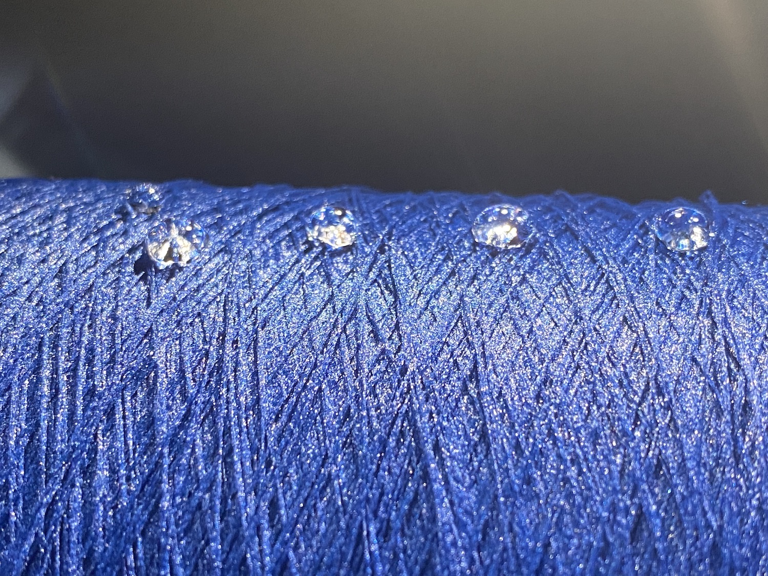 Dual action fabrics with new 3M yarn