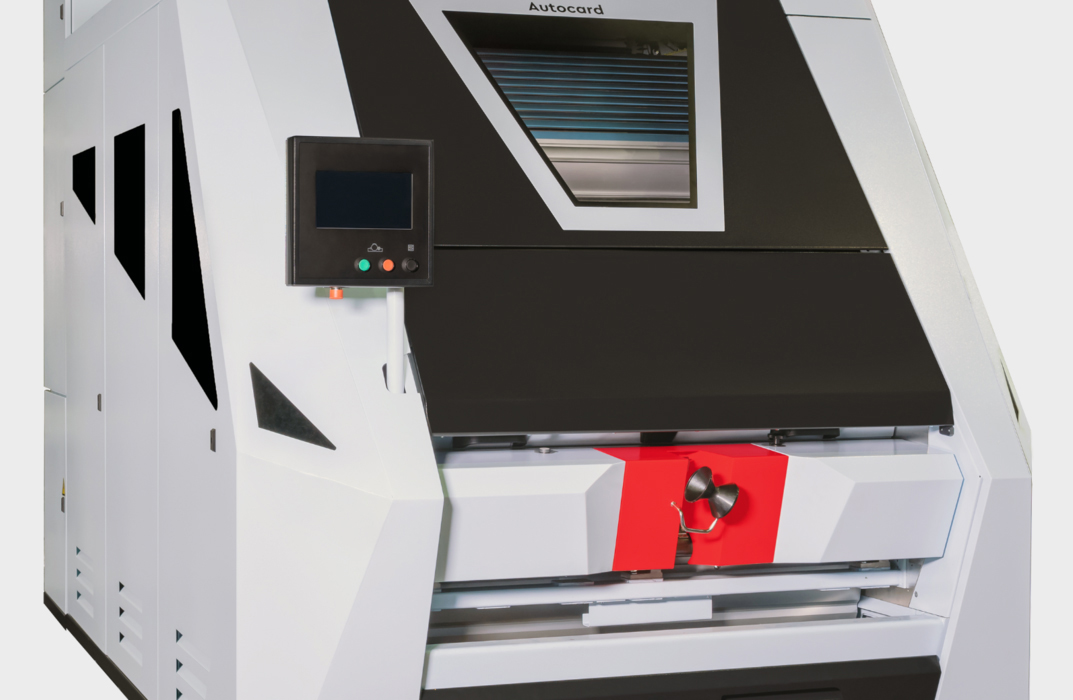 Saurer introduces the Autocard SC 7M