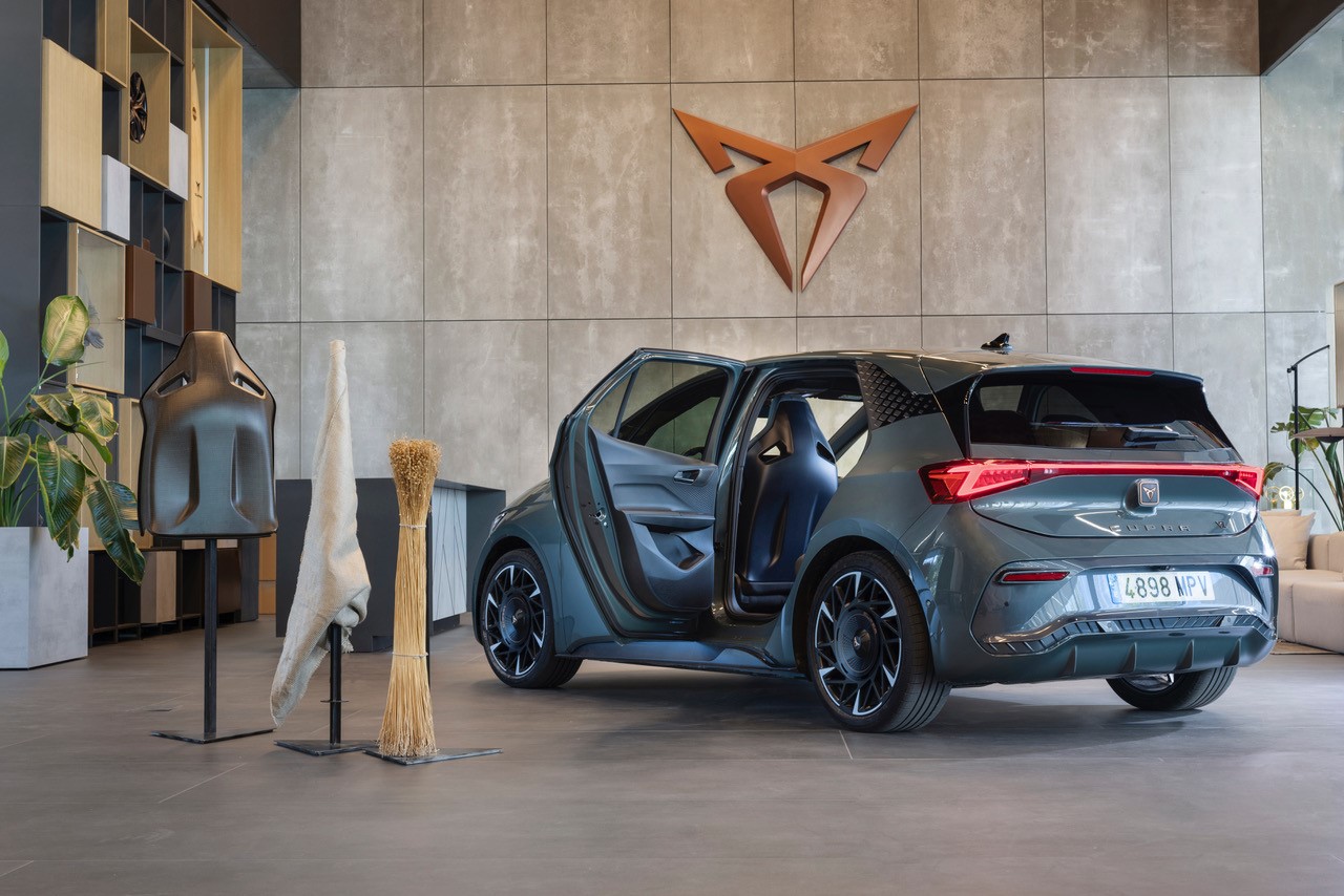 Cupra opts for flax composites