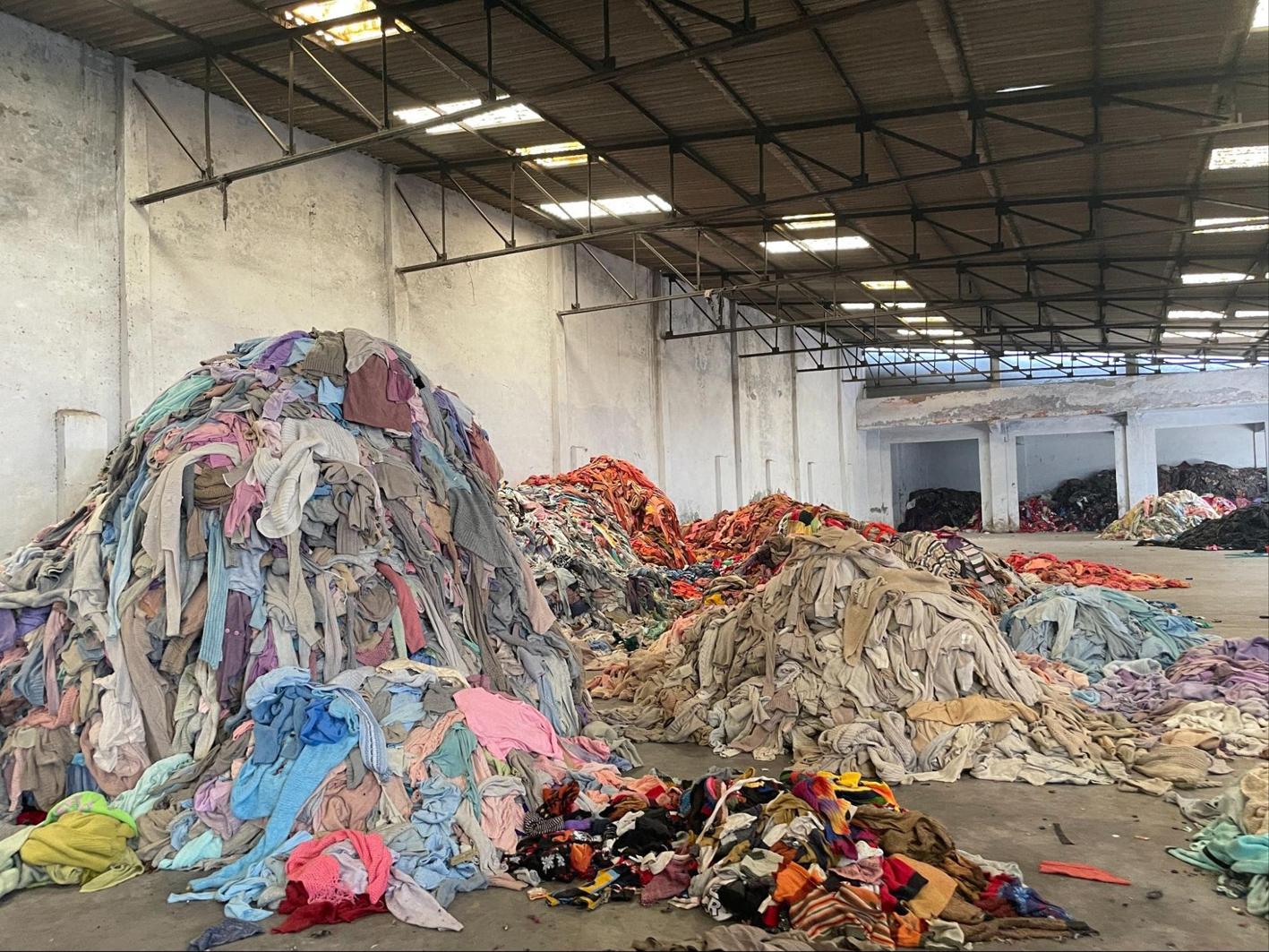 Gathering together the data on textile waste