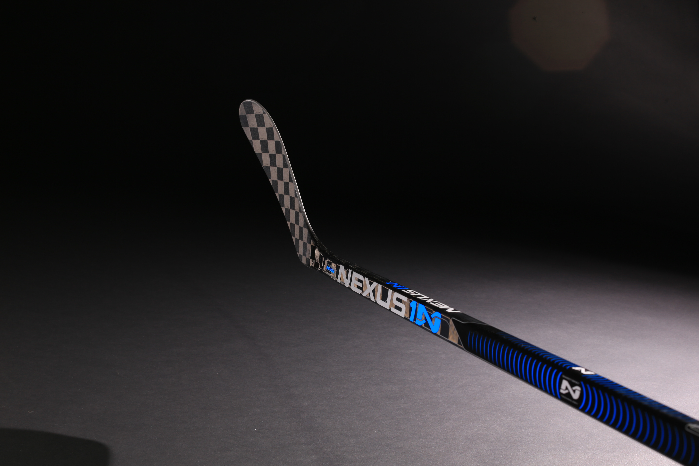 Bauer Hockey presents new stick NEXUS 1N reinforced by TeXtreme